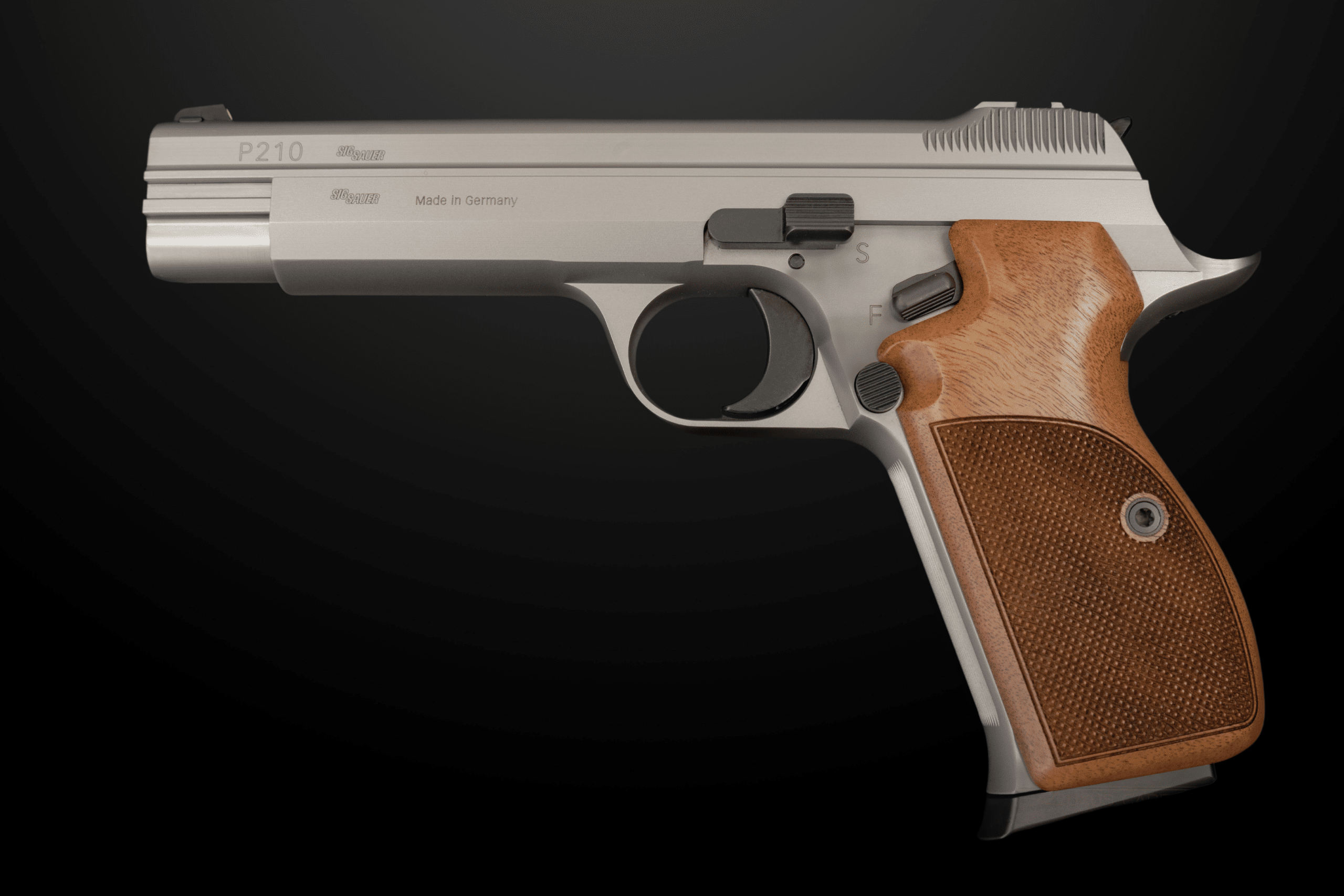 SIG P210 Legend Silber - Rare Collector's Piece | Luxus Capital