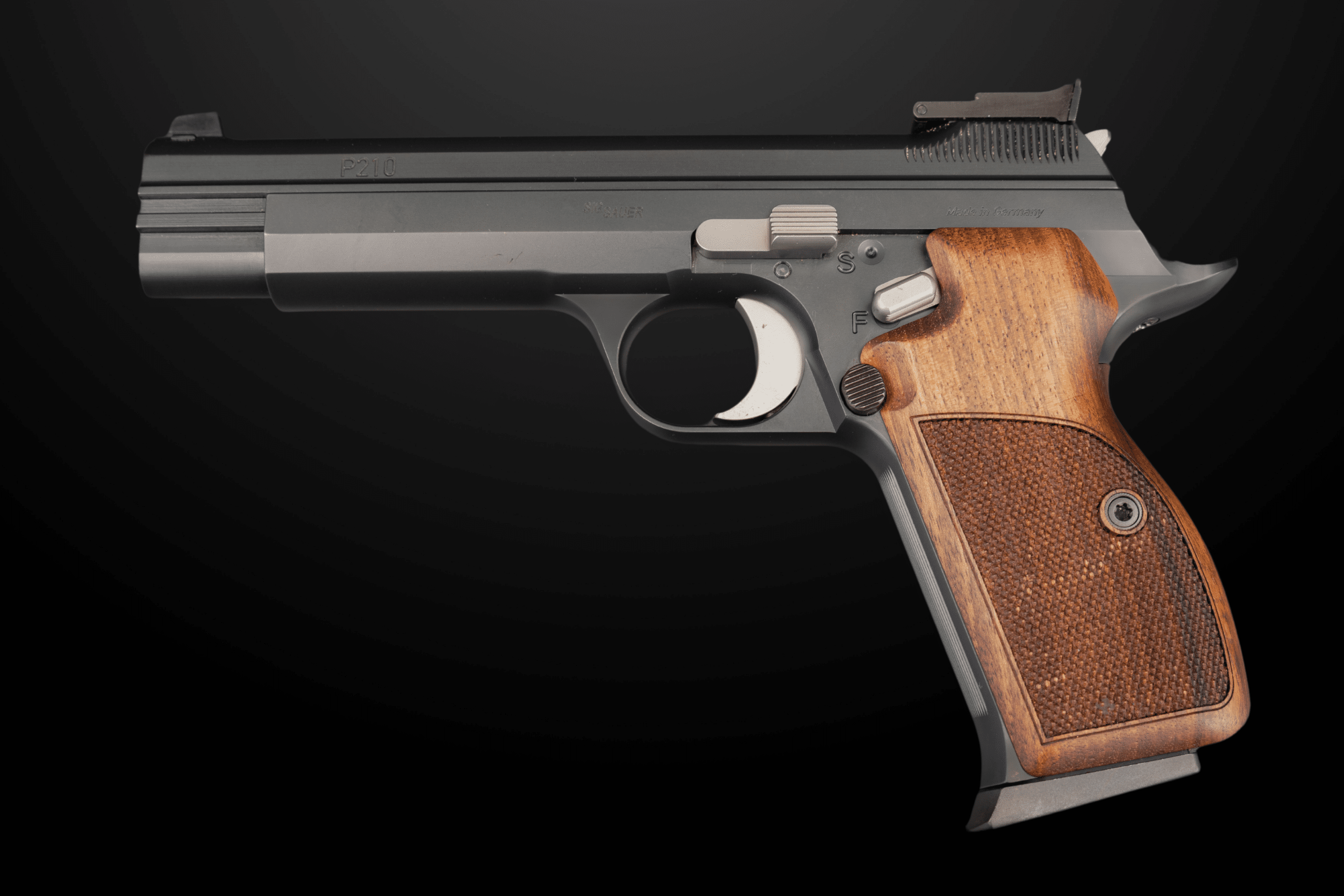 SIG P210 Legend: Exclusive Collector's Pistol | Luxus Capital