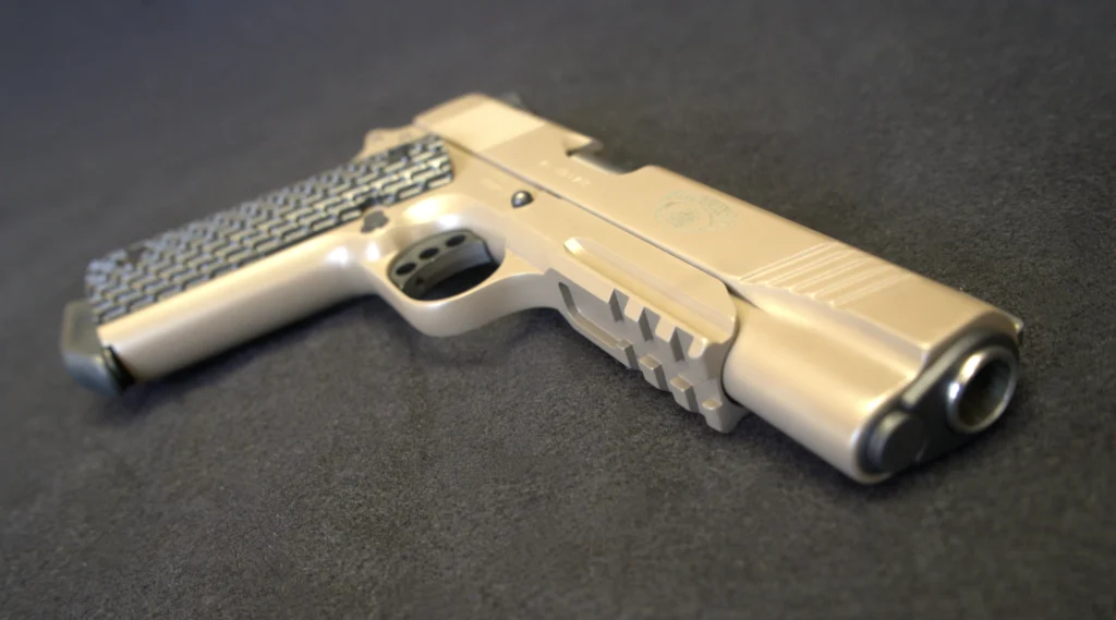 Kimber AL-HILLAH Blackwater | Number 40 | Luxus Capital