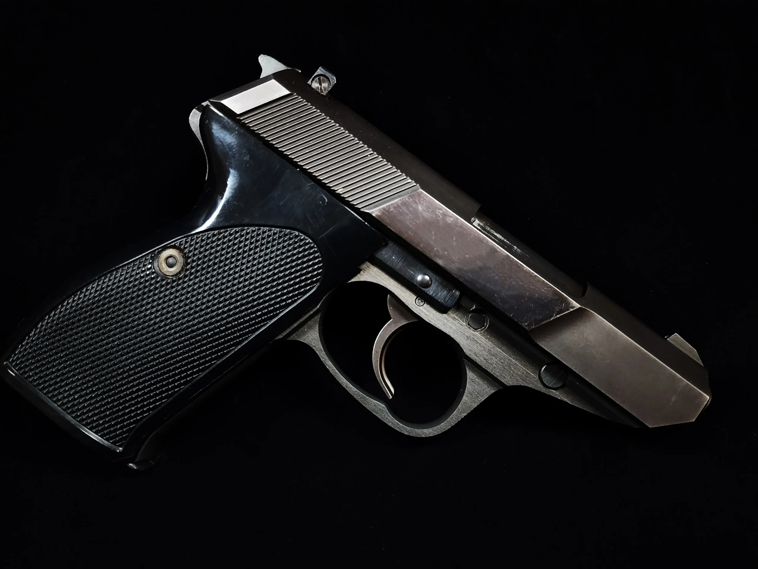 Walther P5 Compact | Walther P5 | Buy Now | Luxus Capital