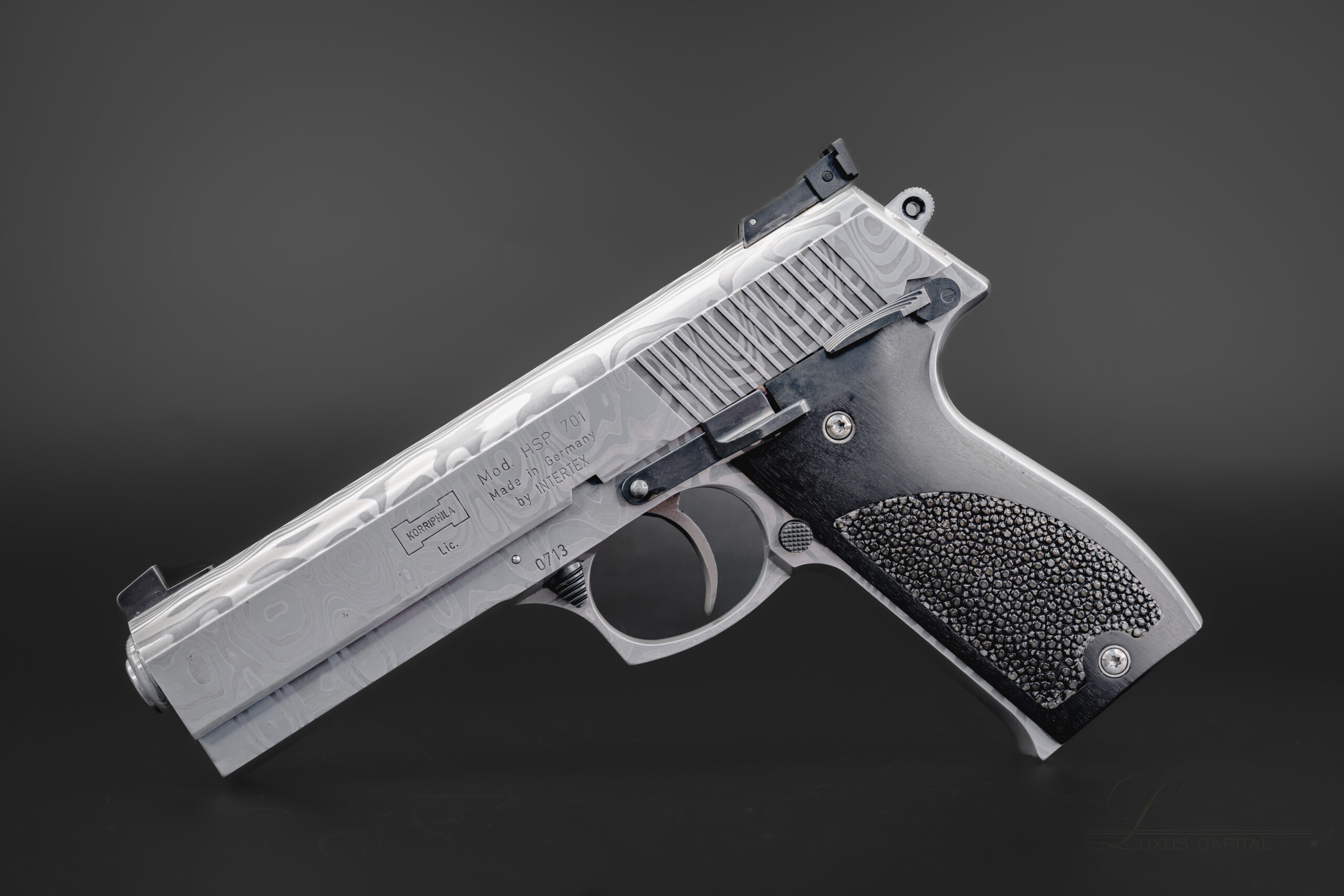 Korriphila HSP 701 Oden's Eye - Full Dust Cover - Serial 0713 | Luxus ...