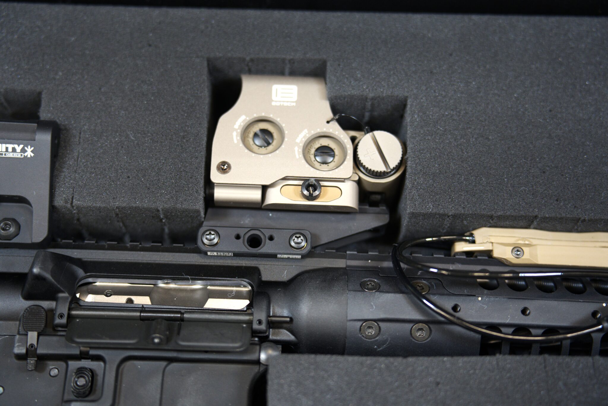 LWRC Rifle & SIG Sauer P320 AXG | Tactical Kit | Luxus Capital