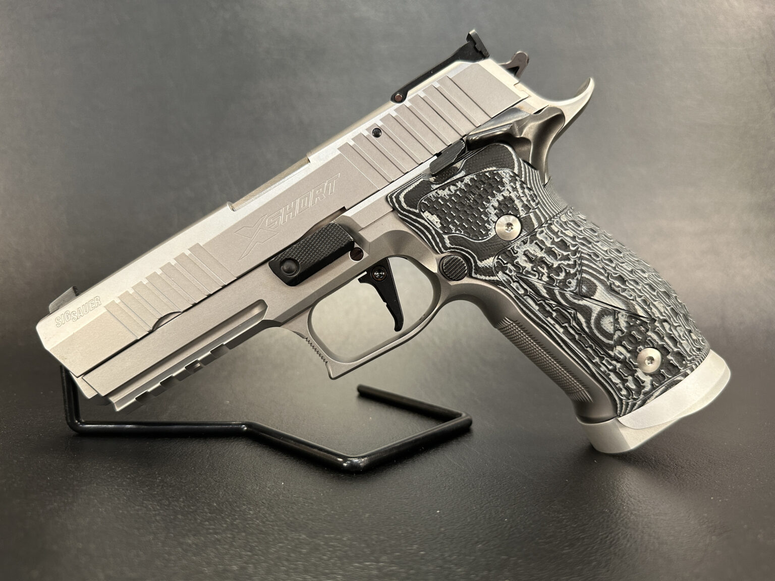 Sig Sauer Firearms | Collectible Firearms | Luxus Capital